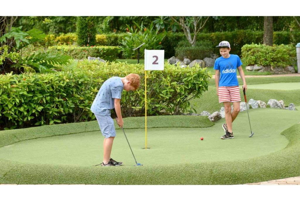 Hole 2 – Adventure Mini Golf Hall of Fame – ADVENTURE MINI GOLF
